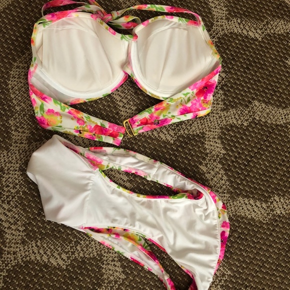 Victorias Secret Swim Nwot Vintage Victorias Secret Floral Bikini